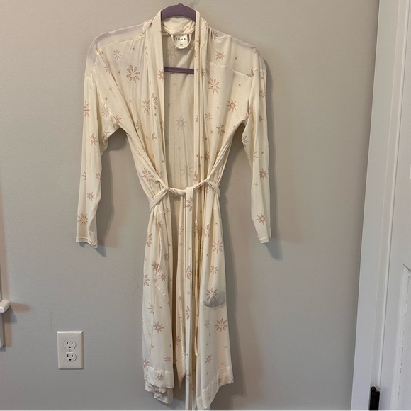 Soma | Intimates & Sleepwear | Soma Star Cream Soft Bathrobe | Poshmark